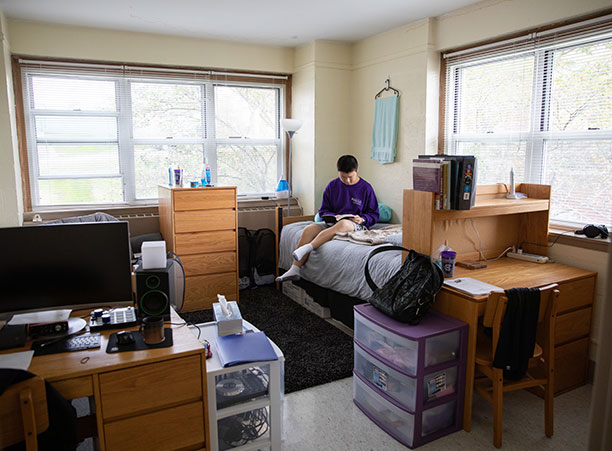 Home Sweet Campus: A Peek Inside Residence Life at Holy Cross | Holy ...