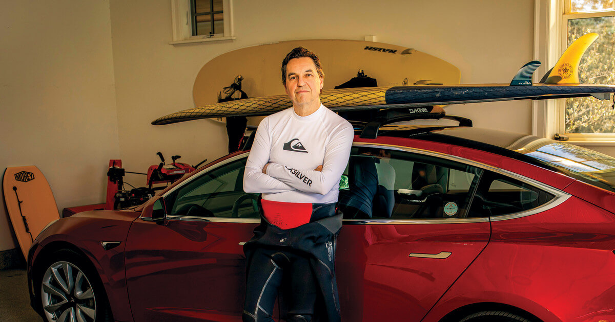 What's in Ed Soares' Bag? | Holy Cross Magazine