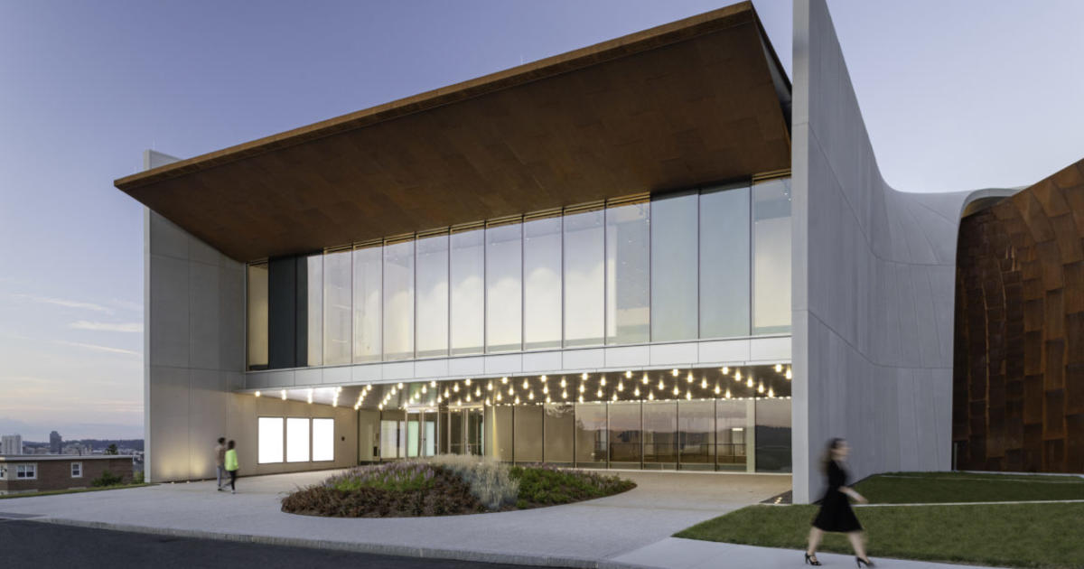 performance art center