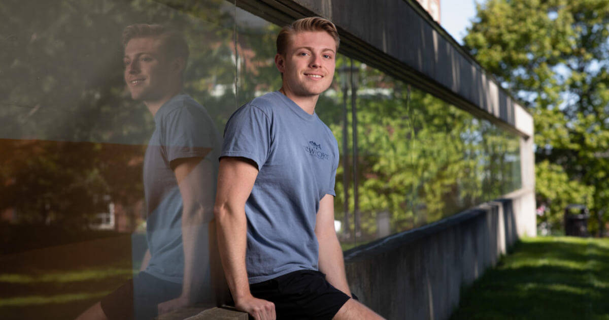 Class of 2023 Spotlight: Nicholas Lazzaro | Holy Cross Magazine