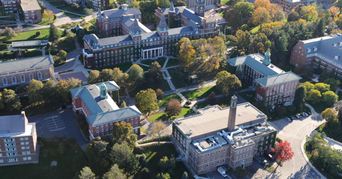 2021 at Holy Cross: A Year in Stories | Holy Cross Magazine