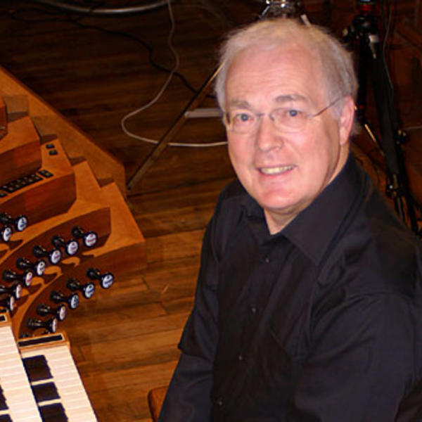 Belgium's Leading Organist to Perform at Holy Cross | Holy Cross Magazine