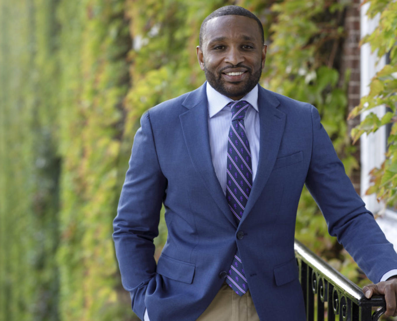 Holy Cross Will Cover Tuition Cost for Families Earning Under $100,000 ...